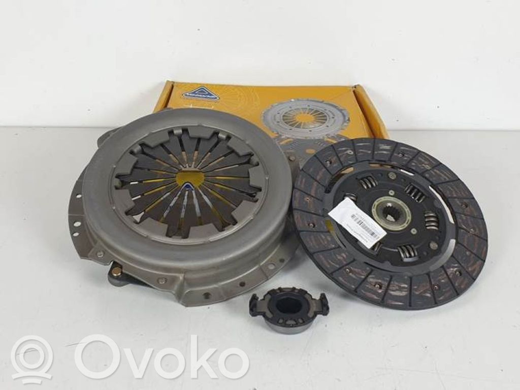 CK9642 Peugeot 806 Kit d'embrayage, 99,99 € | OVOKO