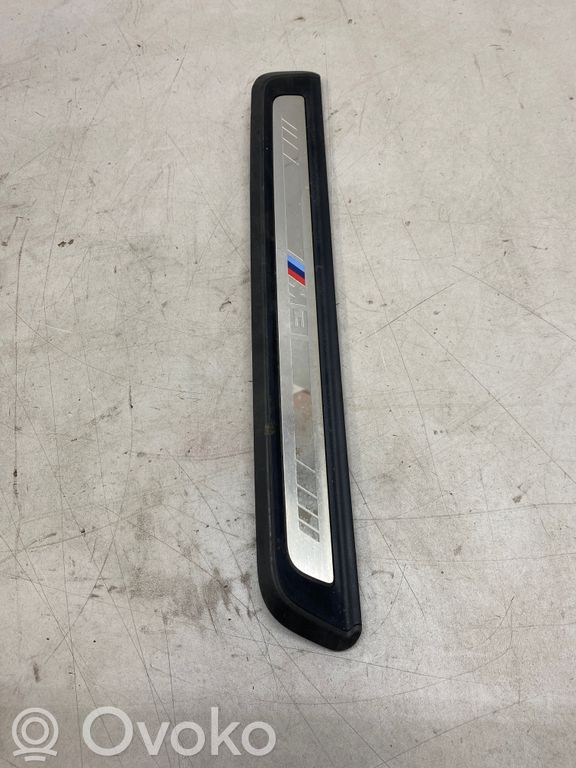 7407377 BMW M3 G80 Garniture marche-pieds avant, 15,00 € | OVOKO