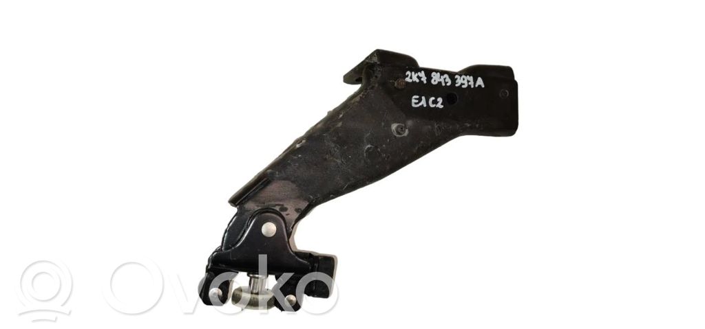 2K7843397A Volkswagen Caddy Sliding door lower roller guide/hinge, €18. ...