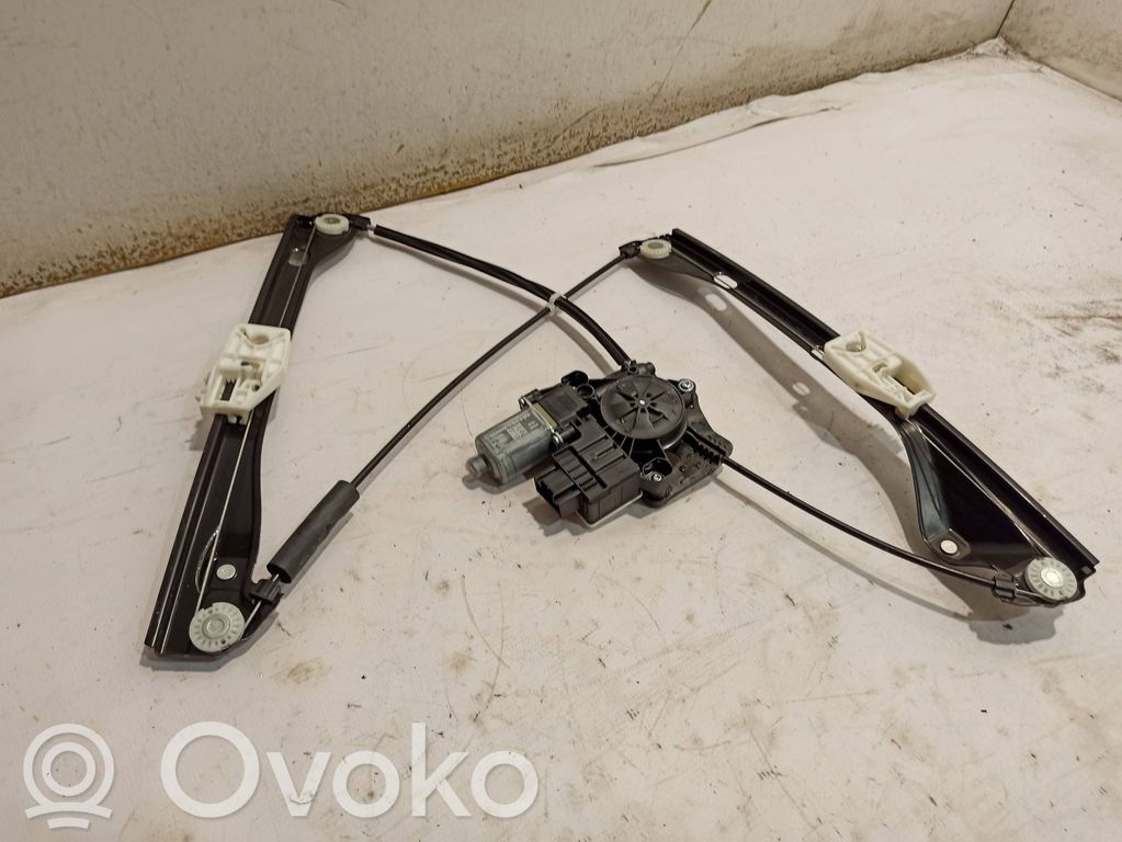 6V0837462c Skoda Fabia Mk3 (NJ) Alzacristalli elettrico della portiera ...