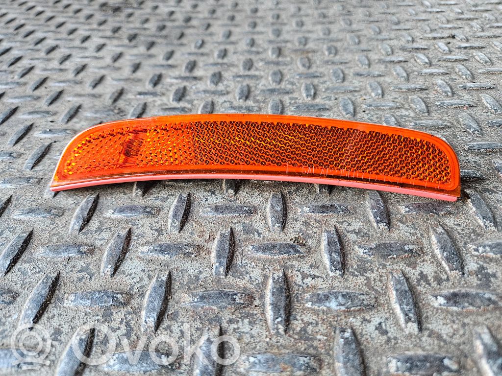 68214404AA Dodge Charger Priekinis atšvaitas, 20,00 € | RRR