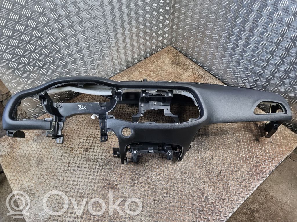 Dodge Challenger Dashboard, €700.00 | RRR