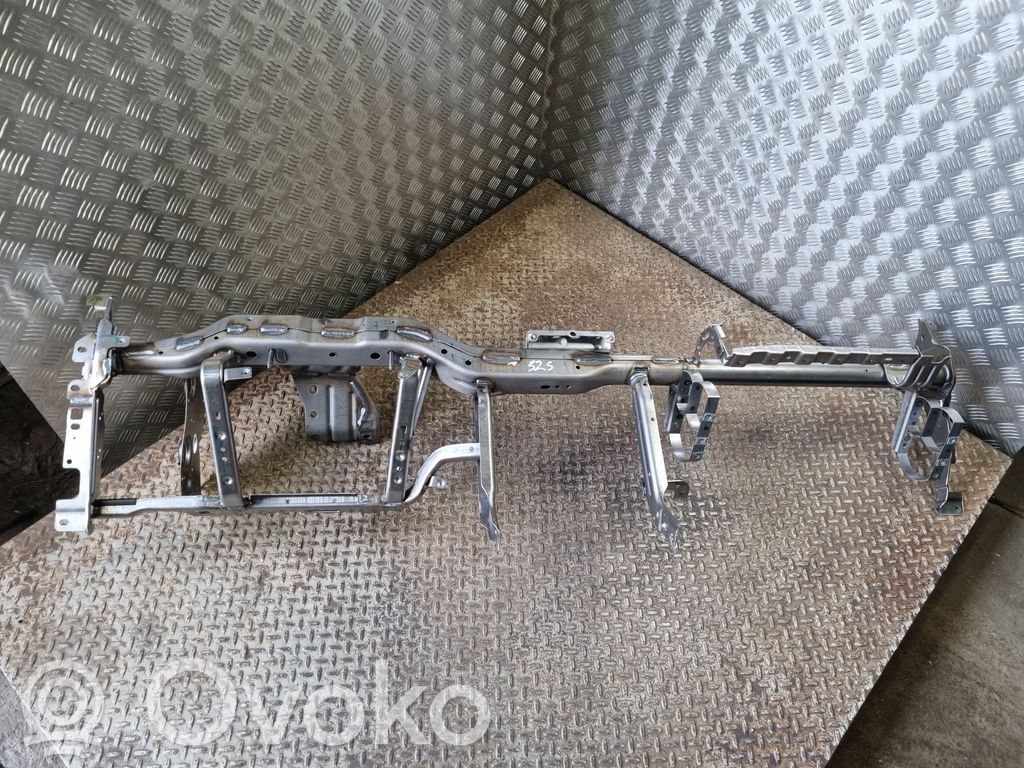 Dodge Challenger Dashboard cross member/frame bar, €49.00 | RRR