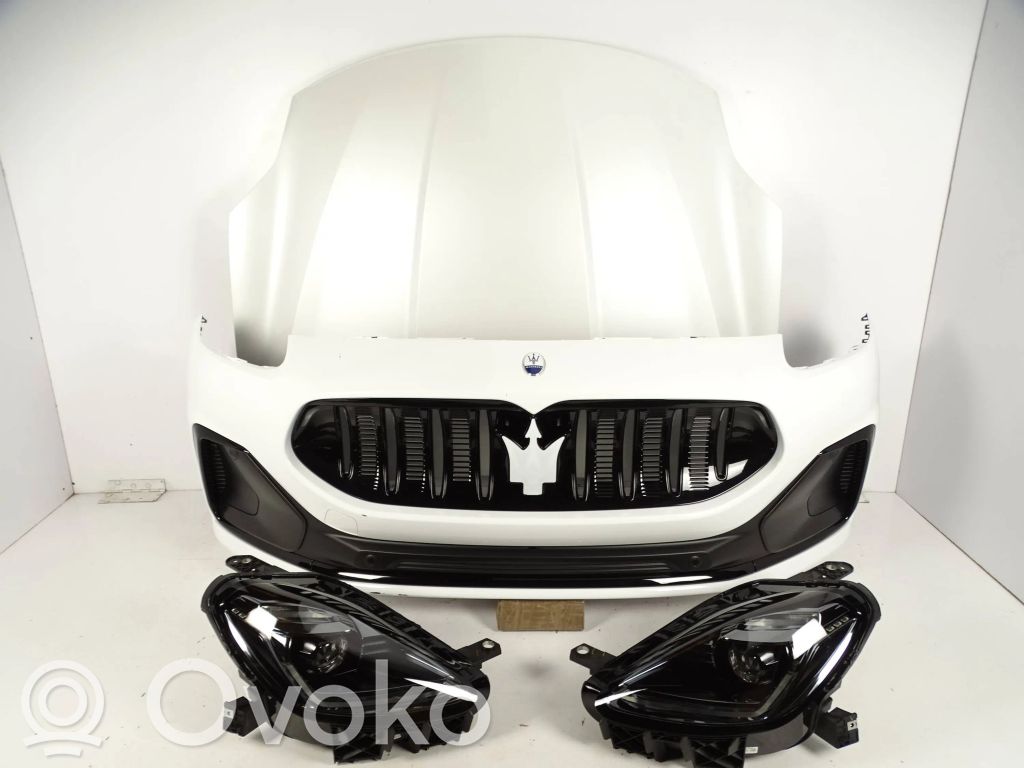 Maserati Grecale Front bumper, €3,501.18 | RRR