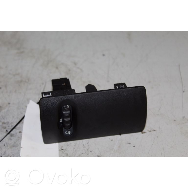 Renault Kangoo II GPS navigation control unit/module, €24.20 | RRR