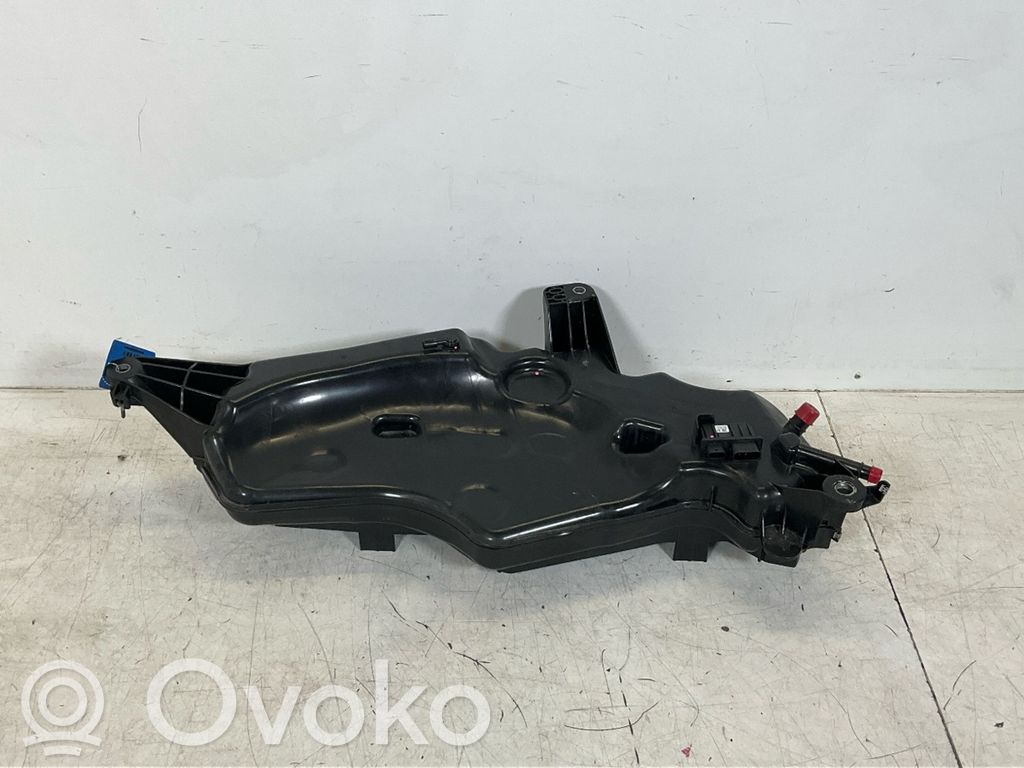 5Q0131877AA Volkswagen T-Roc AdBlue liquid reservoir, €98.86 | RRR