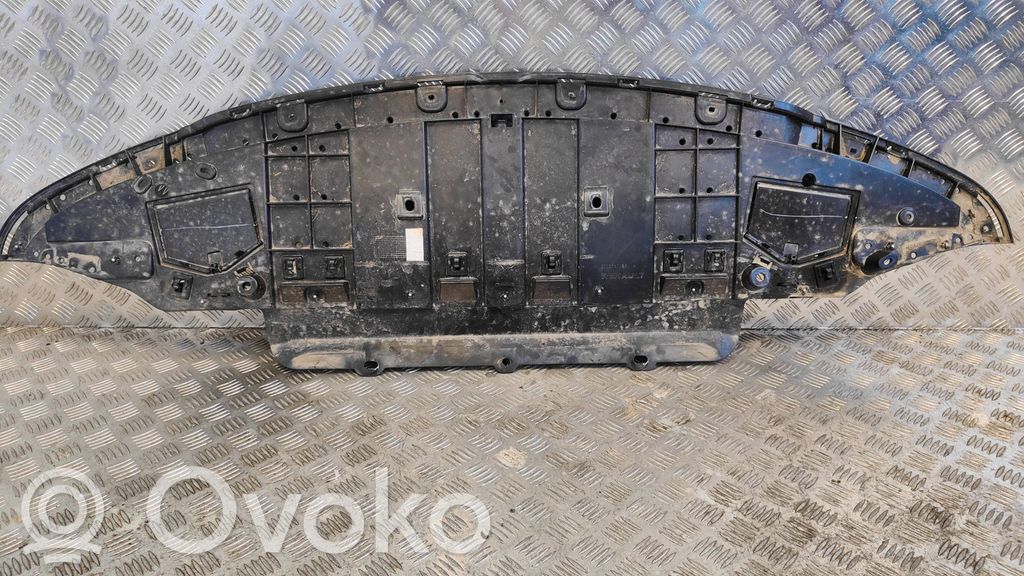 622355796R Renault Twingo III Front bumper skid plate/under tray, €89. ...
