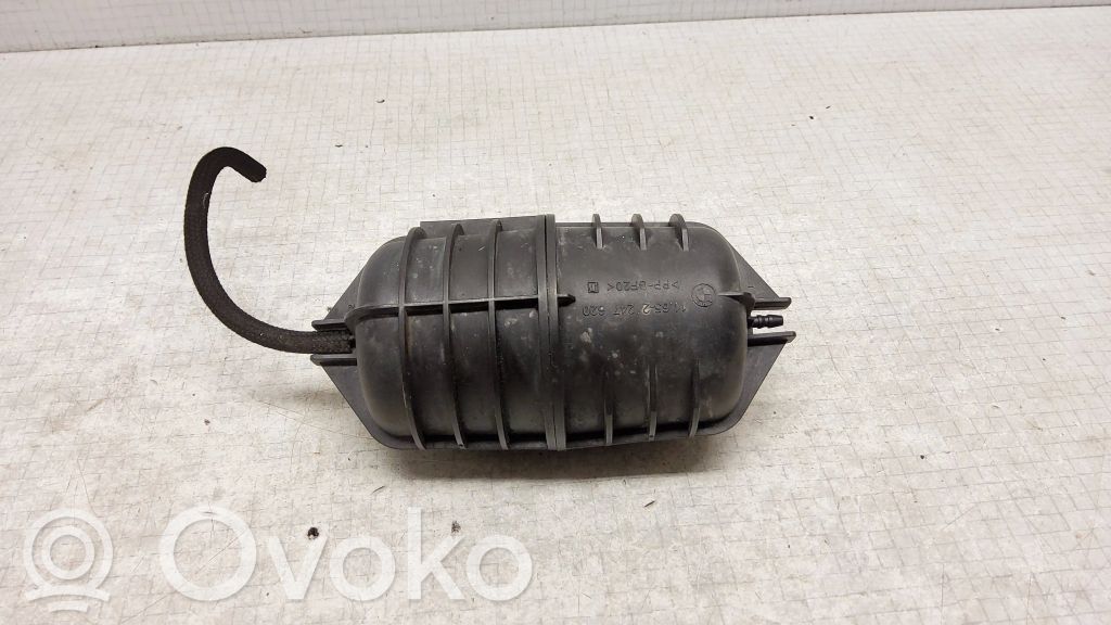 11652247620 BMW X3 E83 Réservoir d'air sous vide, 25,00 € | OVOKO