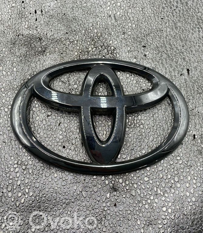 753120D010 Toyota Avensis T250 Logo, emblème, badge, 7,00 € | OVOKO