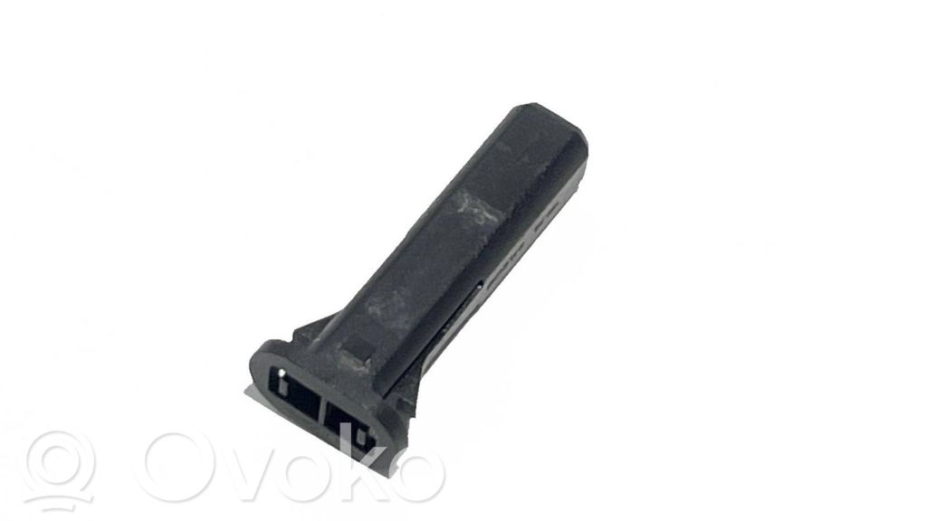 4M0121095 Audi Q5 SQ5 Fixation de radiateur, 5,00 € | OVOKO