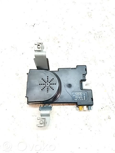 8P4035225 Audi A3 S3 8P Central body control module, €16.37 | RRR