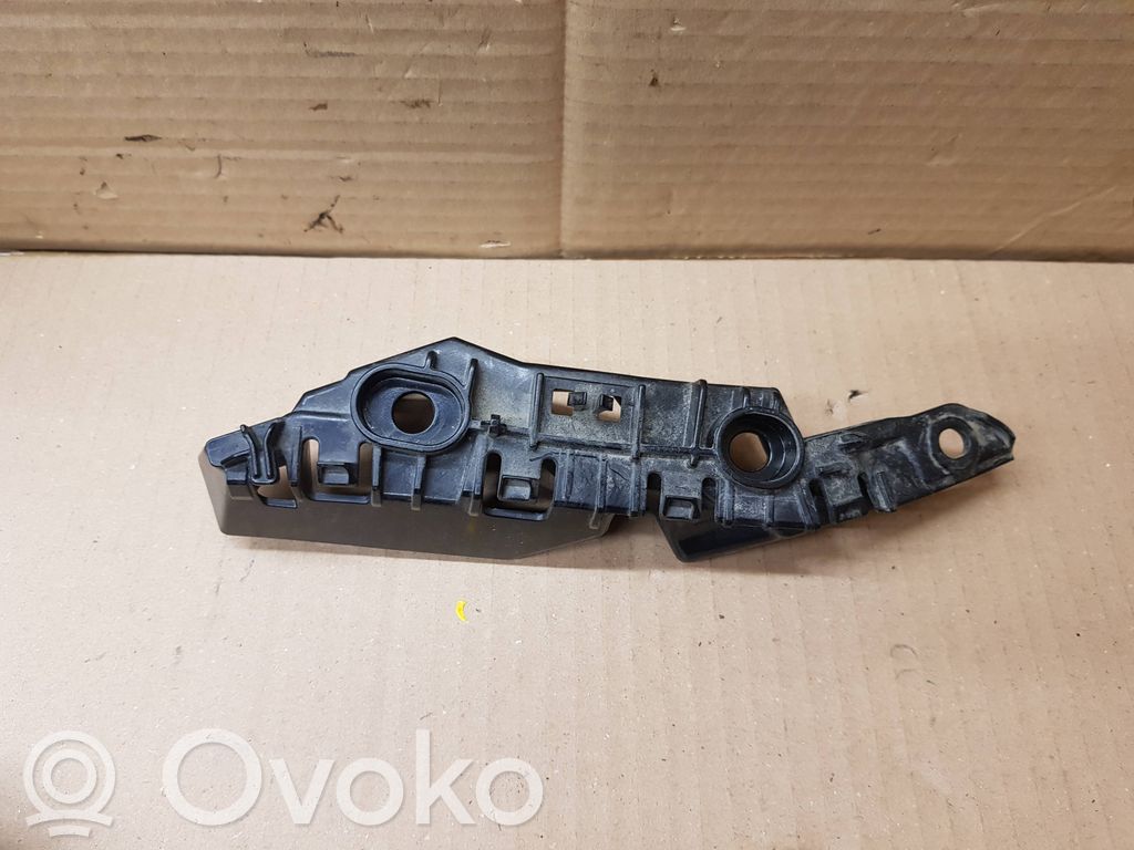 5G0807049B Volkswagen Golf VII Front bumper mounting bracket, €19.79 | RRR