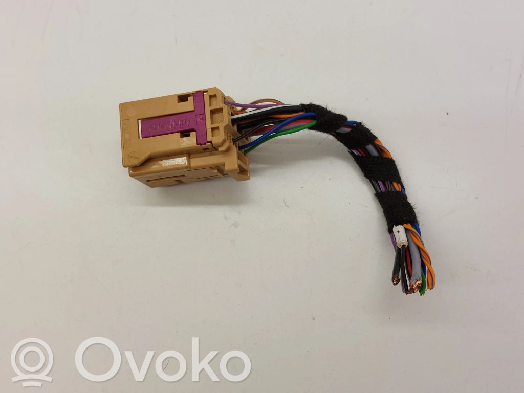 4F0972575A Volkswagen PASSAT B8 Autres faisceaux de câbles, 14,85 € | OVOKO
