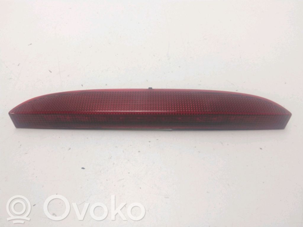 7700410753 Renault Clio II Troisième feu stop, 20,00 € | OVOKO