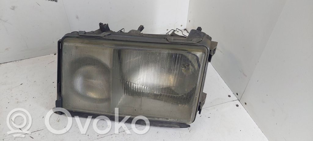 12985100 Mercedes-Benz E W124 Headlight/headlamp, €8.25 | RRR