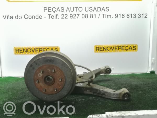 Toyota Hiace (H200) Rear wheel hub spindle/knuckle, €75.00 | RRR