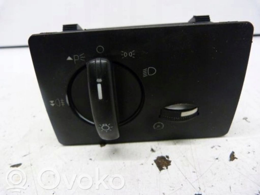4M5T13A024GA Ford Focus Interrupteur d’éclairage, 81,18 € | OVOKO