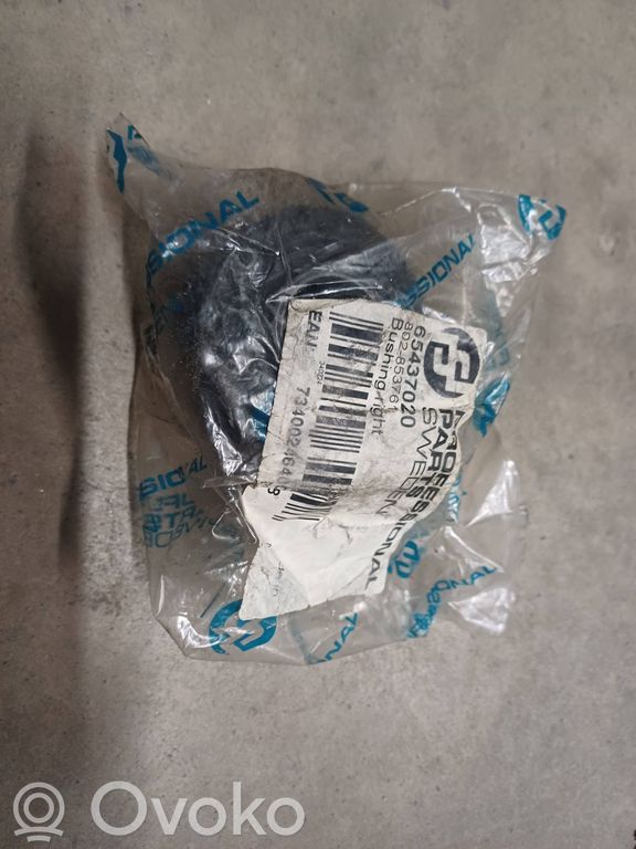 30748890 Volvo XC90 Poutre d'essieu arrière, 5,00 € | OVOKO