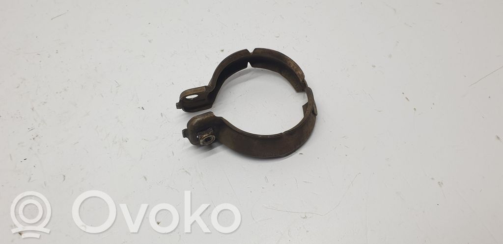 A0009958902 Mercedes-Benz E W212 Muffler pipe connector clamp, €4.00 | RRR