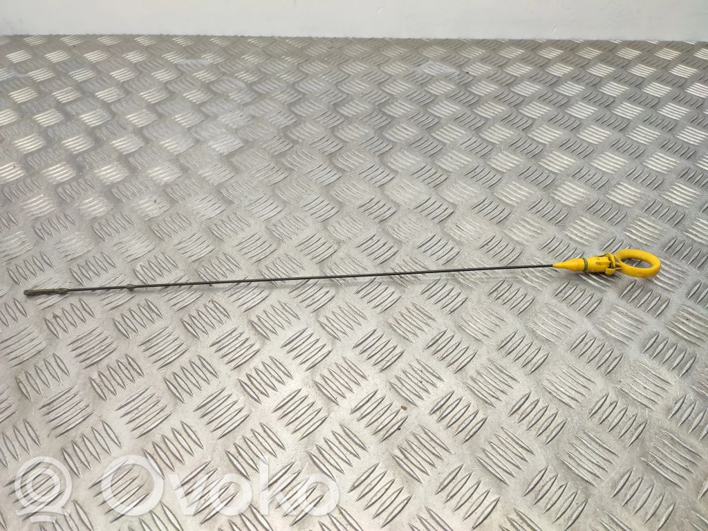 04L103634 Audi A3 S3 8V Jauge de niveau d'huile, 14,00 € | OVOKO