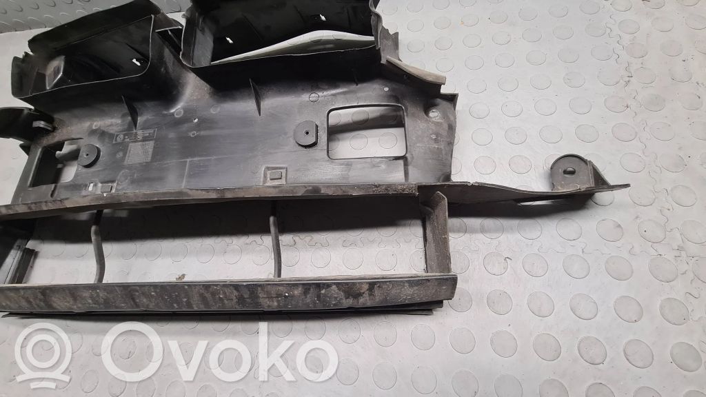 51718125966 BMW 7 E38 Intercooler air guide/duct channel, €35.00 | RRR