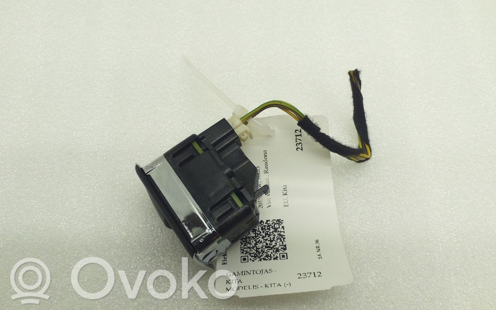 A2048707358 Mercedes-Benz C W204 Electric window control switch, €3.29 ...