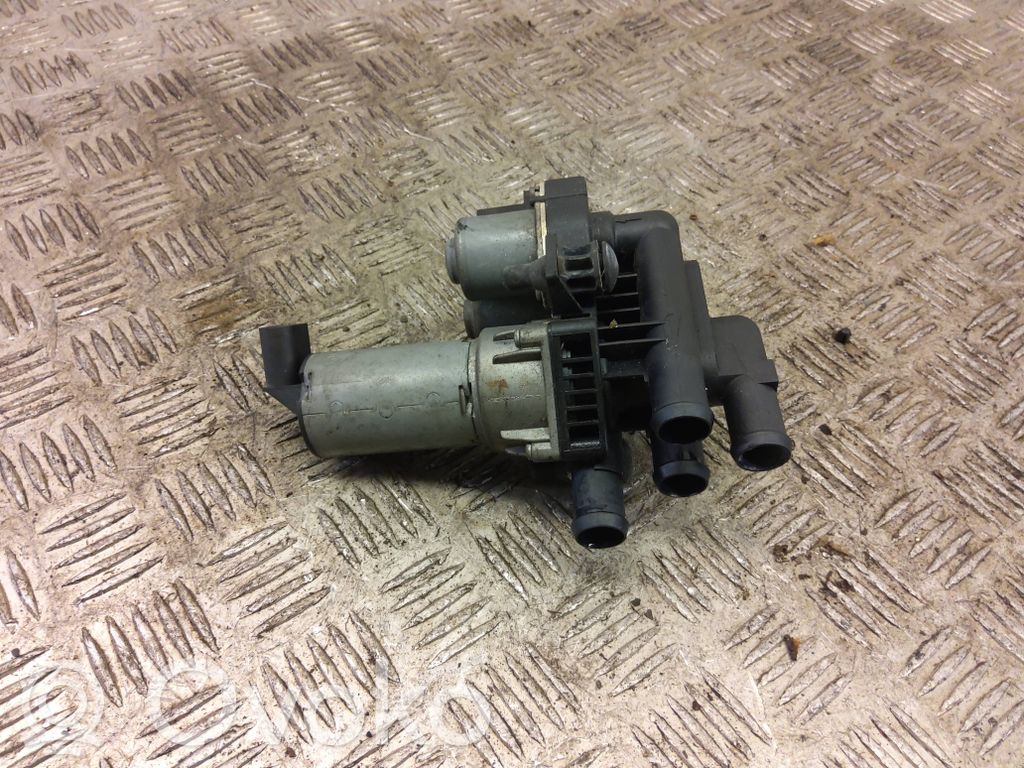 2208300084 Mercedes-Benz CL C215 Vanne de régulation de chauffage, 45 ...