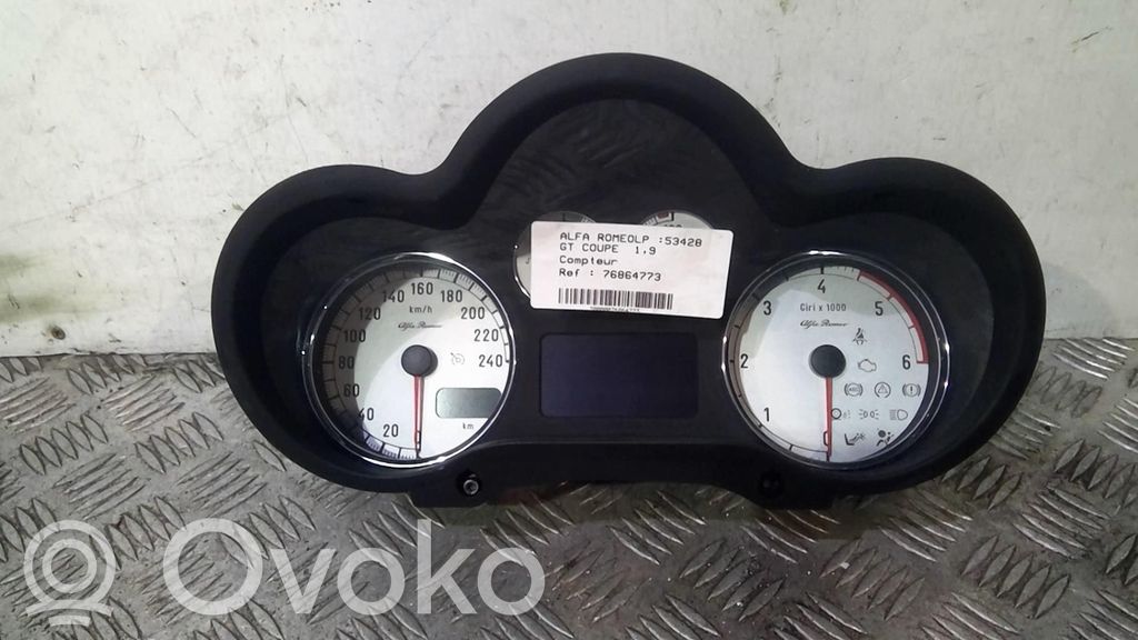 156087319 Alfa Romeo GT Compteur de vitesse tableau de bord, 90,00 ...