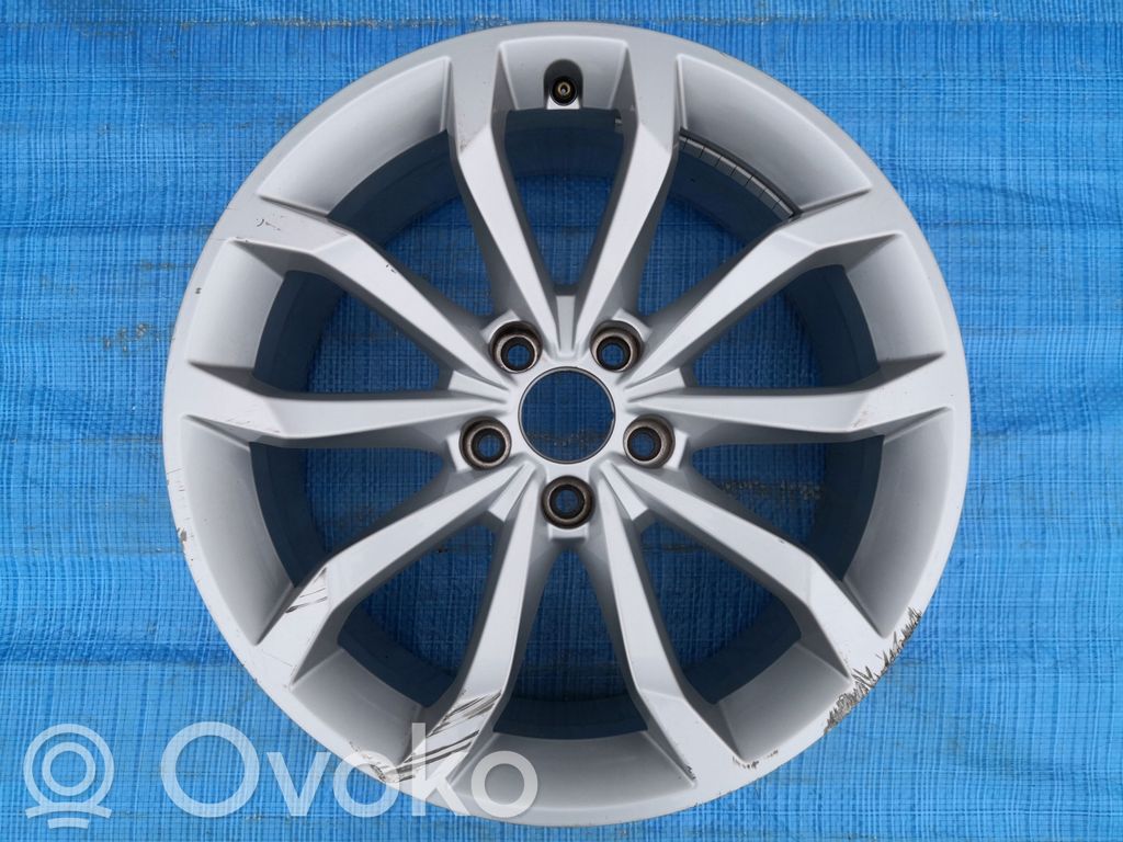 8W0601025H Audi A4 S4 B9 8W R18 alloy rim, €129.15 | RRR