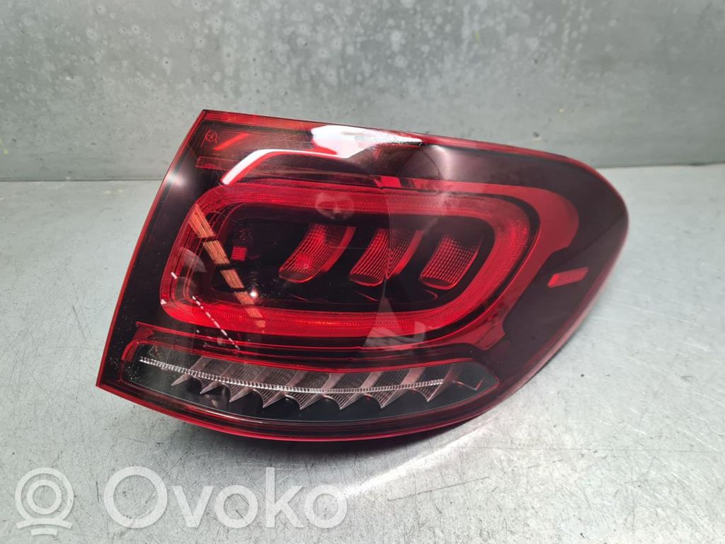 0000909590 Mercedes-Benz GLC X253 C253 Feux arrière / postérieurs, 316,25 € | OVOKO