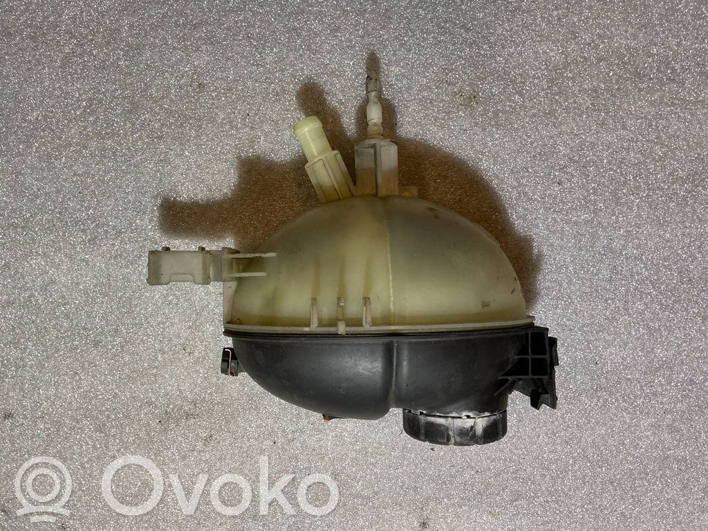 TAD6566 Mercedes-Benz C W204 Vase d'expansion / réservoir de liquide de ...