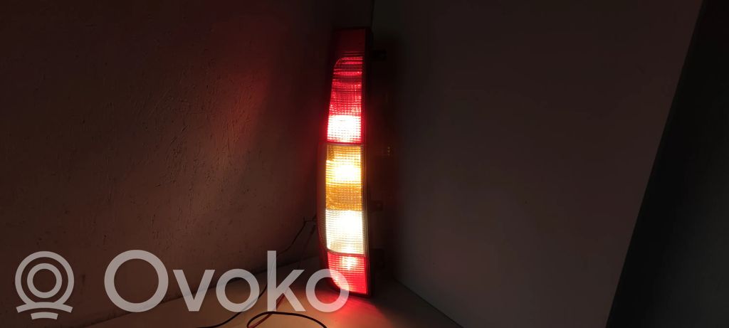 A6398201664 Mercedes-Benz Vito Viano W639 Feux arrière / postérieurs ...