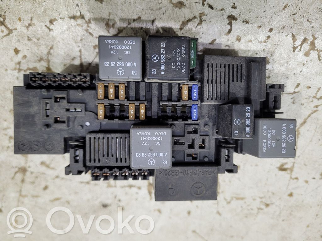 A2229063202 Mercedes-Benz C W205 Module de fusibles, 4,00 € | OVOKO