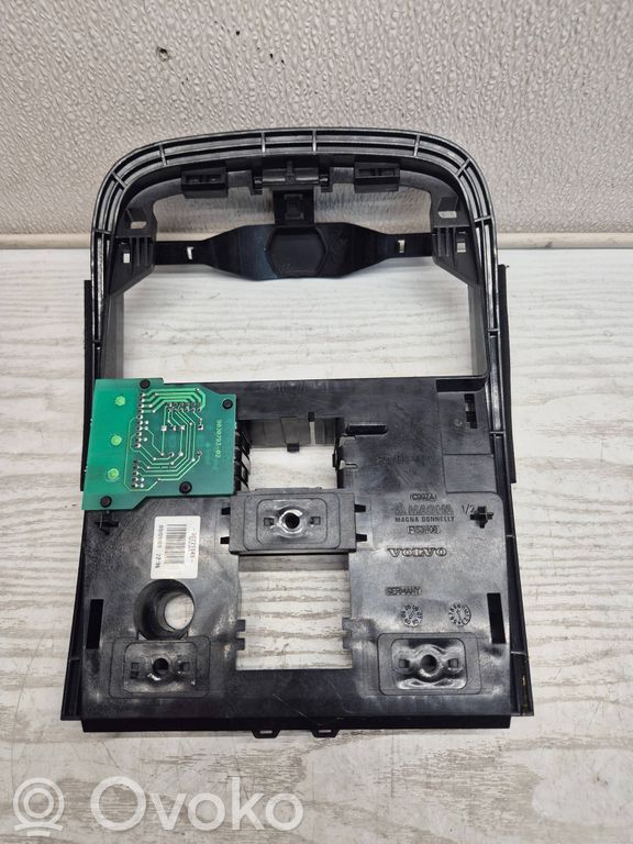 30721049 Volvo C30 Rivestimento della console di illuminazione ...