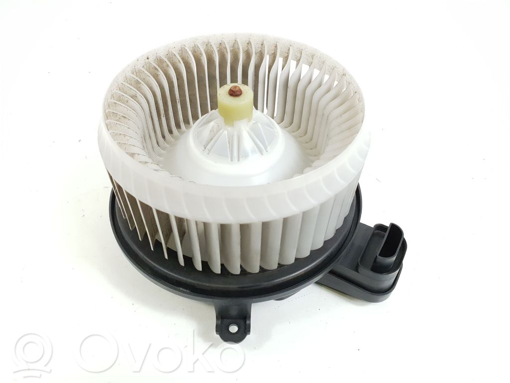 68396057AD Dodge RAM Lämmittimen puhallin, 58,00 € | OVOKO
