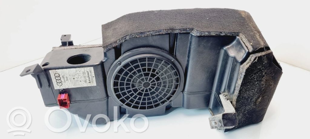 4B9035382 Audi A6 S6 C5 4B Subwoofer speaker, €6.99 | RRR