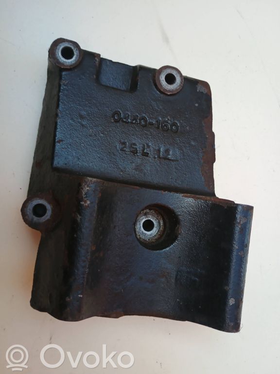 0440160 Iveco Daily 4th gen Engine mounting bracket, €35.29 | RRR