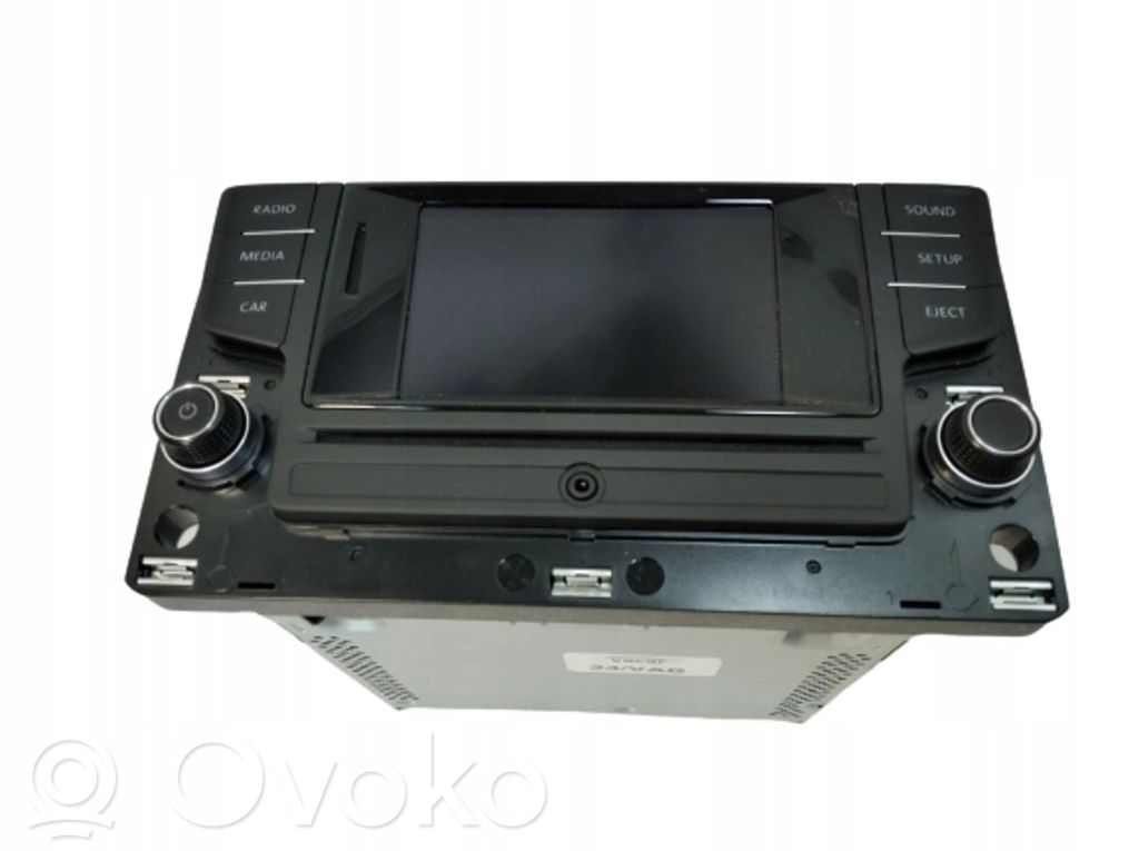 5G0035867C Volkswagen Golf VII Radio/CD/DVD/GPS head unit, €180.92 | RRR
