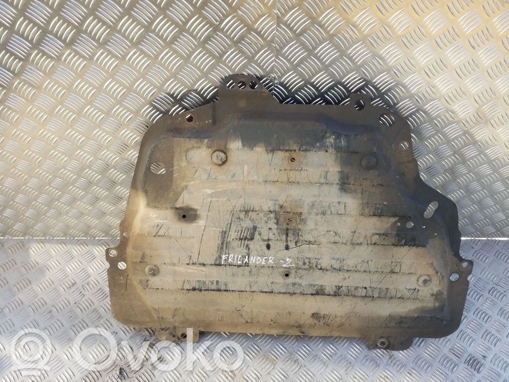 Land Rover Freelander 2 - LR2 Engine splash shield/under tray, €40.00 | RRR