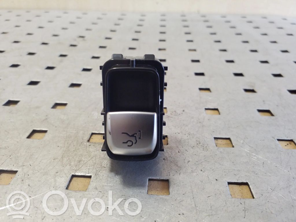 A2059051713 Mercedes-Benz GLC X253 C253 Tailgate opening switch, €15.00 ...