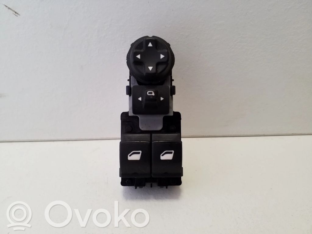 96783350ZD Opel Vivaro Interrupteur commade lève-vitre, 40,00 € | OVOKO