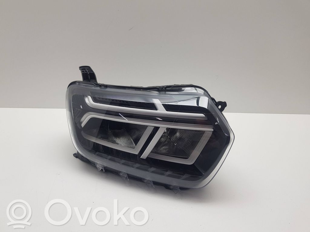 a2e2ed0abe4cf3b06b63f26664df4ff0-dacia_duster_ii_headlight_headlamp.jpg