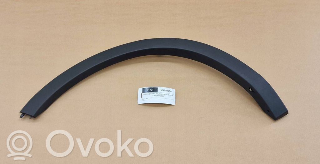 32314918 Volvo C40 Bande de garniture d’arche arrière, 82,35 € | OVOKO