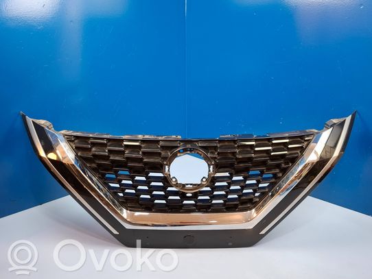 623106UAA Nissan Qashqai J12 Grille calandre supérieure de pare-chocs ...