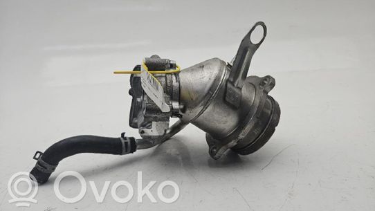 147100361R Dacia Sandero EGR valve, €108.90 | RRR