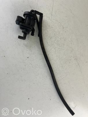 4715396 Jeep Grand Cherokee (WK) Électrovanne turbo, 22,00 € | OVOKO