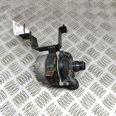 A0005006500 Mercedes-Benz GLE W167 Pompe à eau de liquide de ...