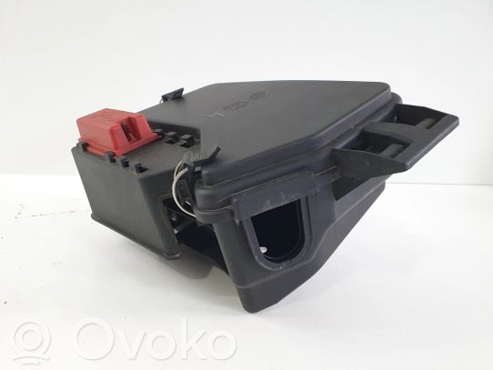 A4475450069 Mercedes-Benz Vito Viano W447 Boîte à fusibles, 50,00 € | OVOKO