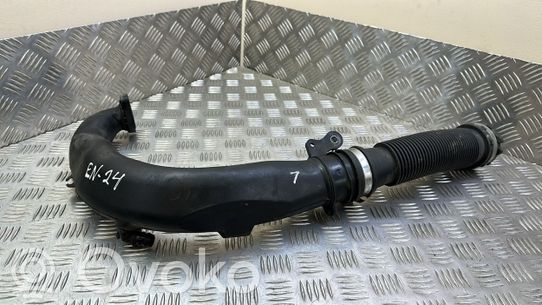 8200645723 Nissan Juke I F15 Tube d'admission de tuyau de refroidisseur ...
