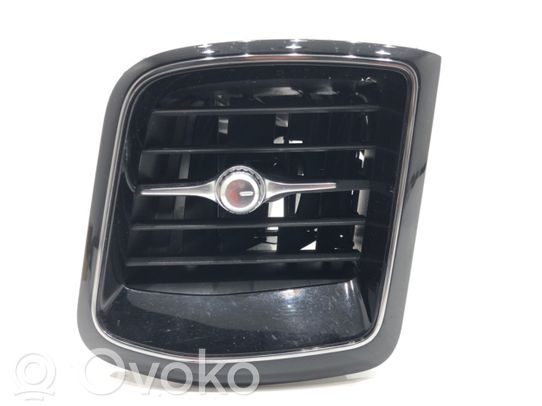 31477272 Volvo XC60 Garniture, panneau de grille d'aération latérale ...